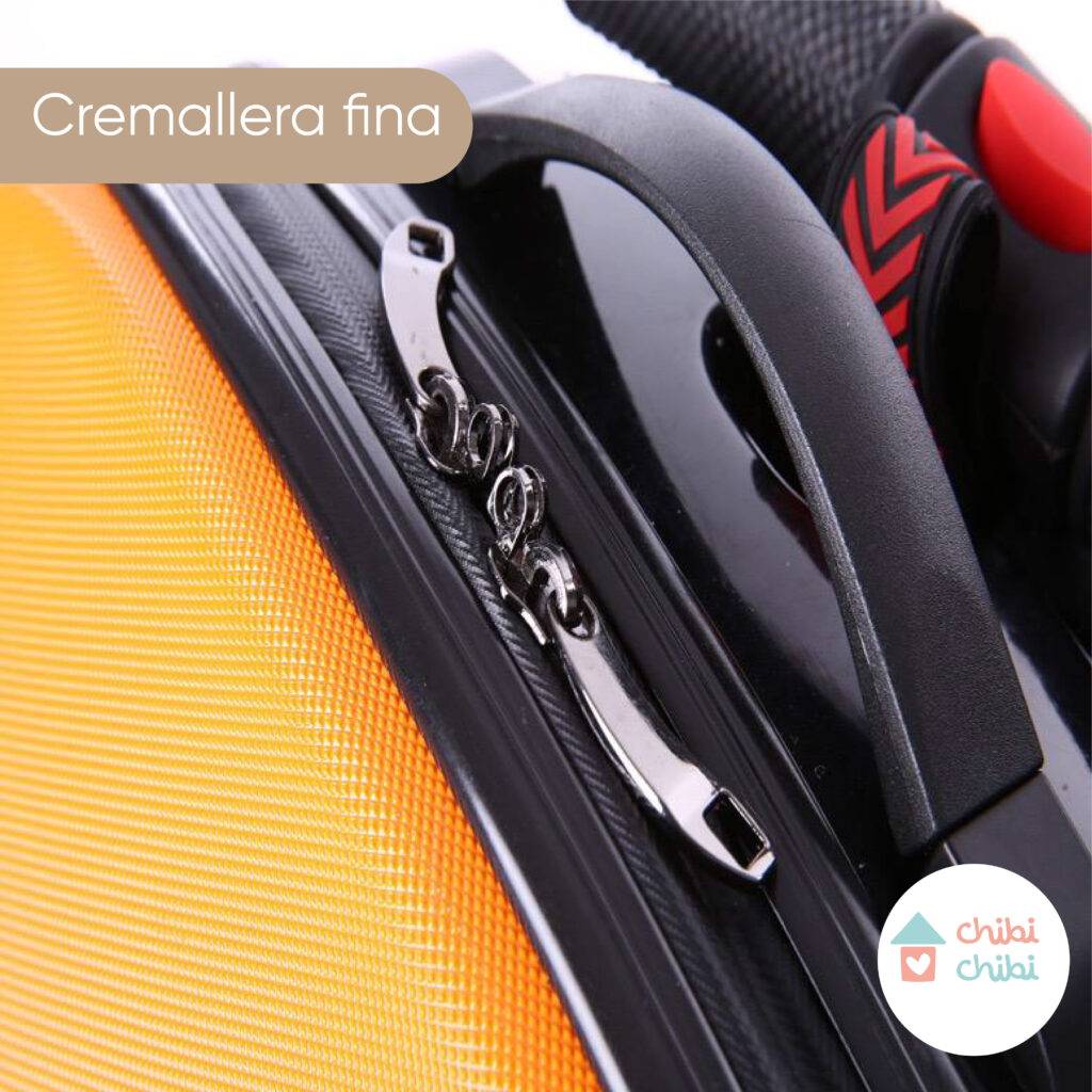 Carry On con scooter - Chibi Chibi